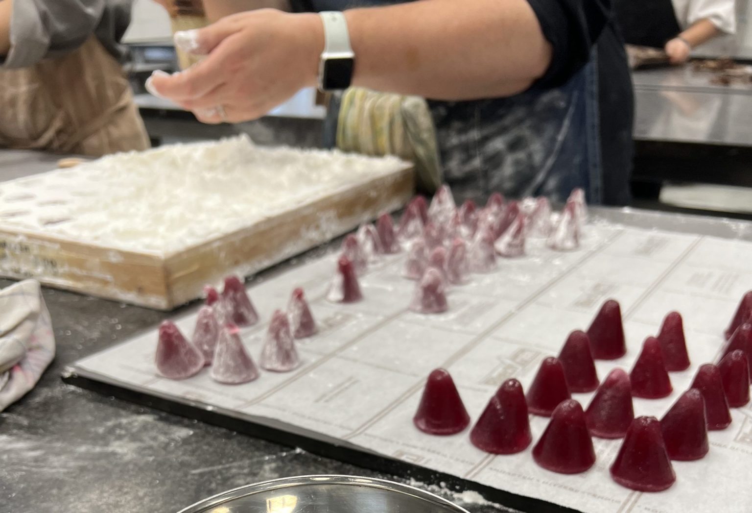 Cuberdons - Authentieke Gentse Neuzekes – Gentse Neuzekes